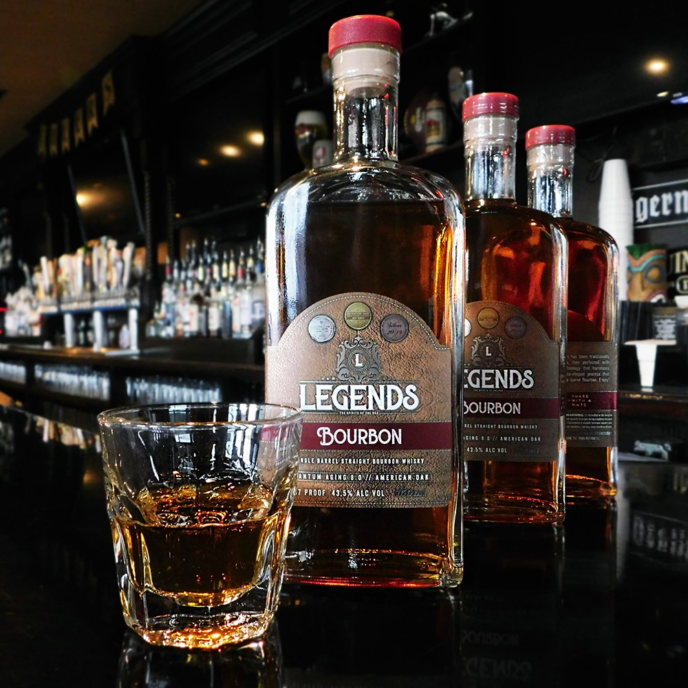 LEGENDS Single Barrel Bourbon from United States - Winner of Silver ...