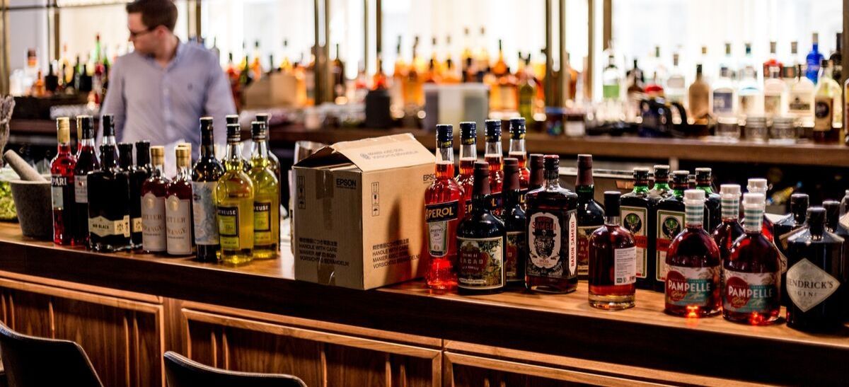 6 Key Factors for Spirits Distribution in Restaurants and Bars